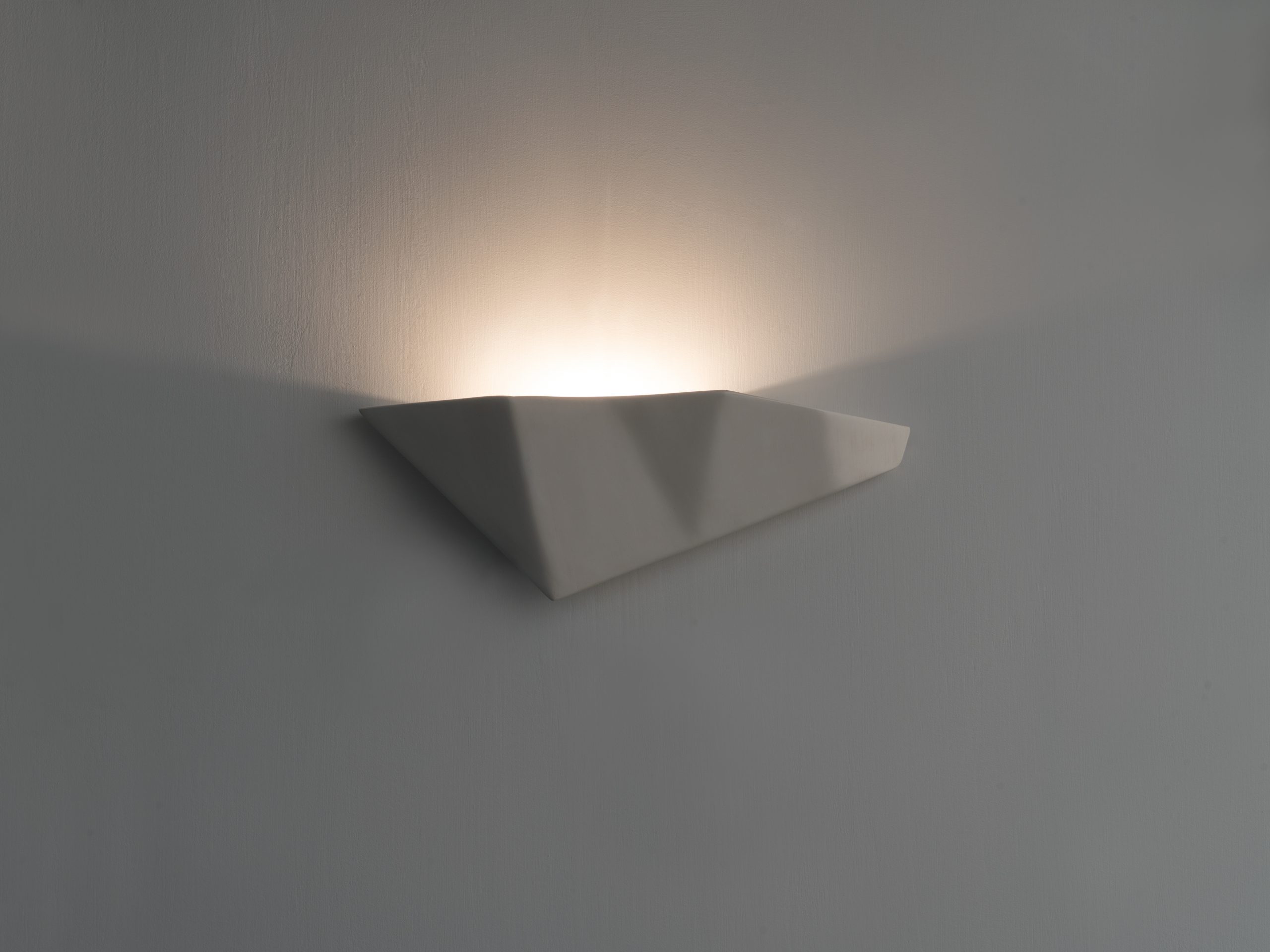 CONSTANCE WALL LIGHT (left version) - Benediko